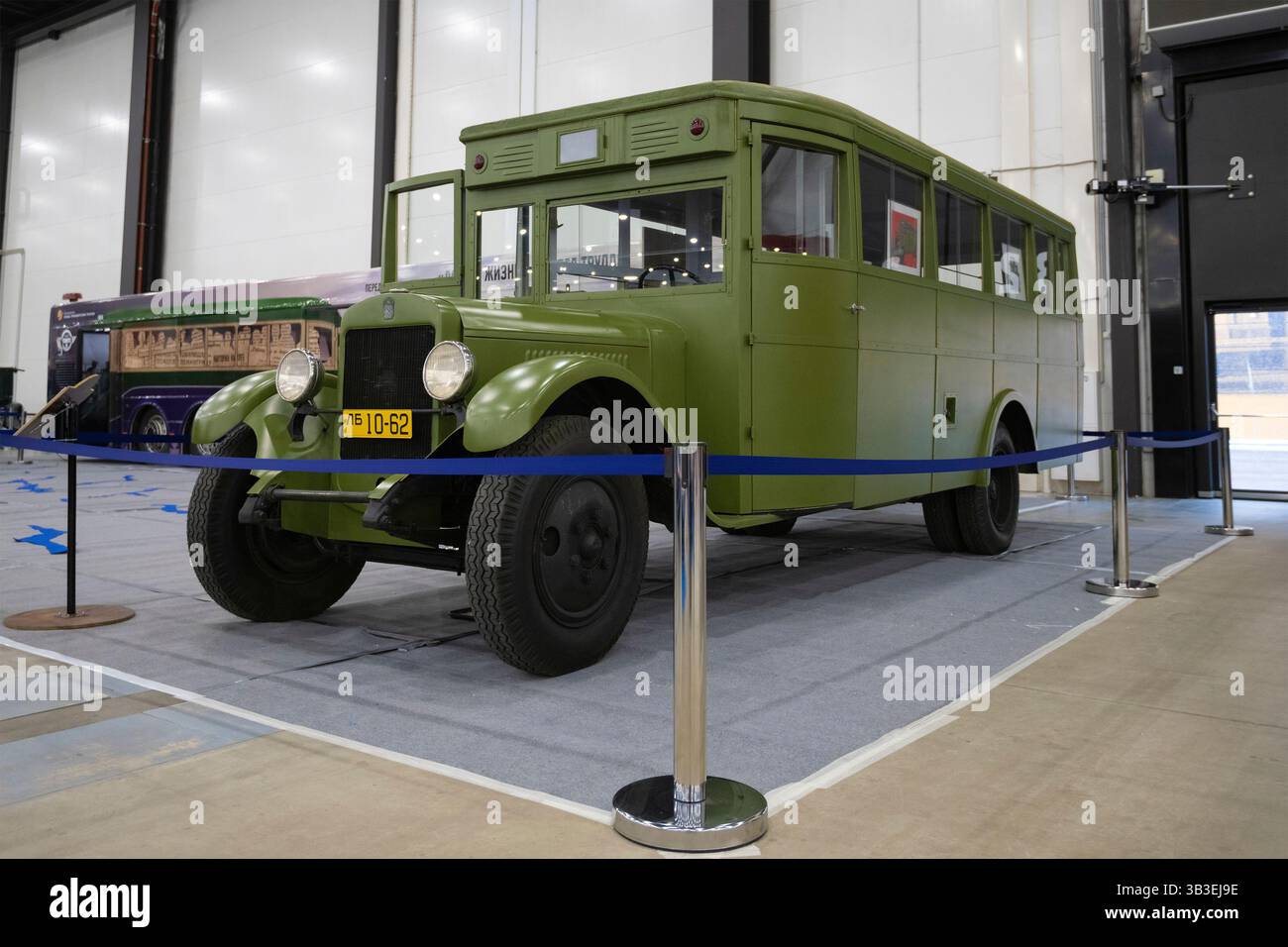 SAINT PETERSBURG, RUSSIA - APRIL 11, 2025: Soviet retro bus ZiS-8 on ...