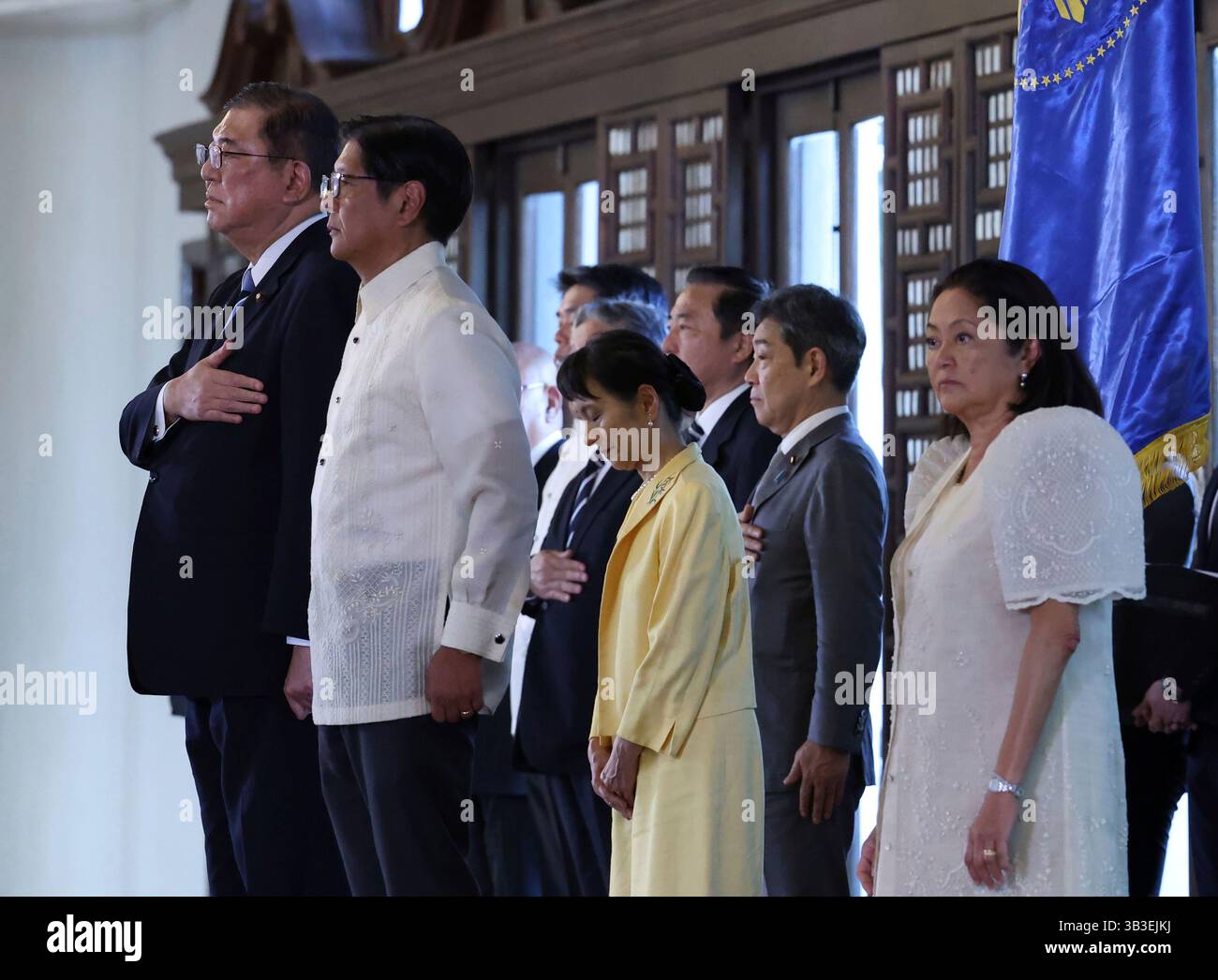 Japanese Prime Minister Shigeru Ishiba (far left) and Philippine ...