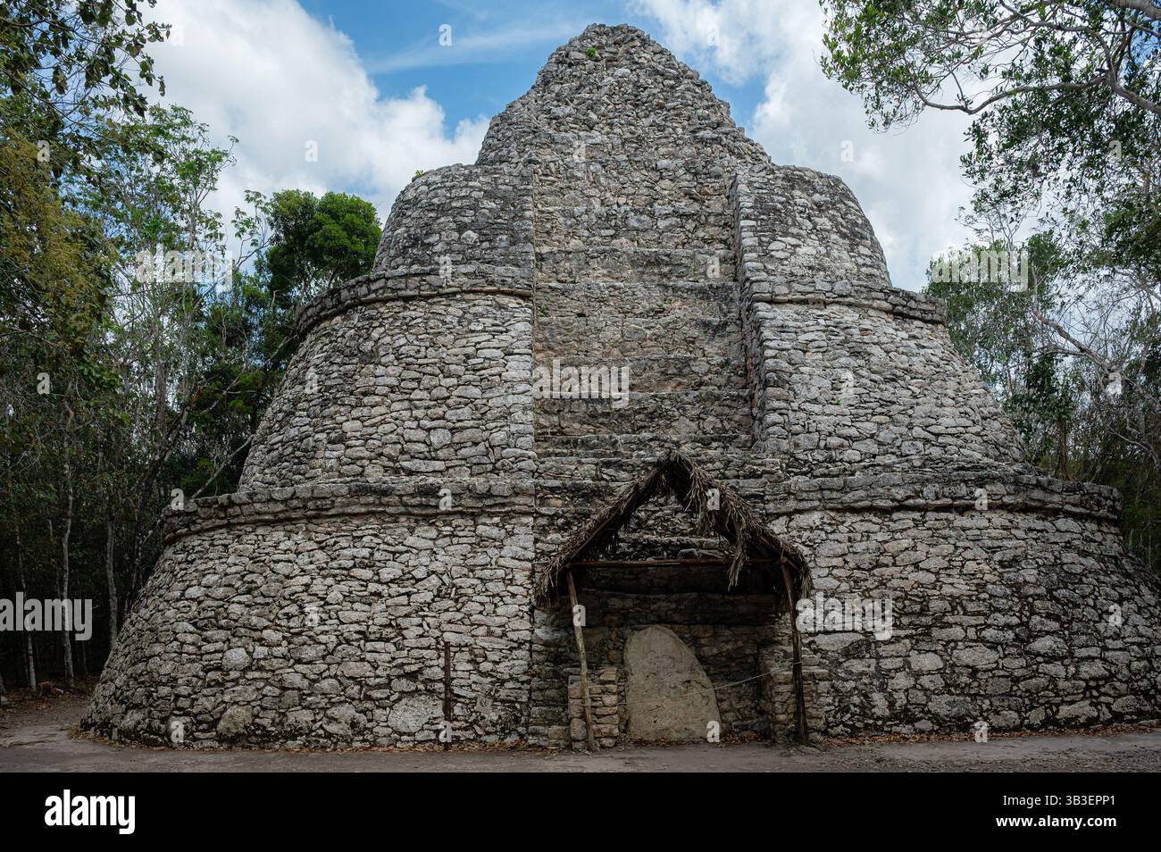 Mayan culture hi-res stock photography and images - Alamy