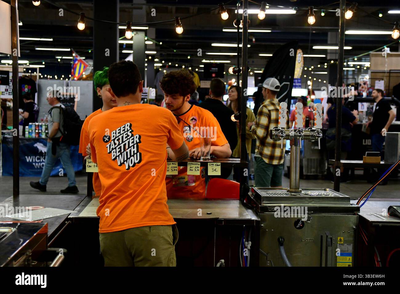 A man seen wearing a t-shirt from the 8th edition of the Lyon Beer ...
