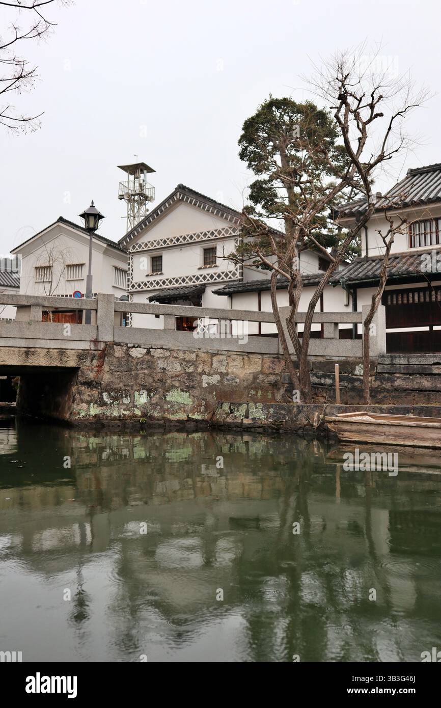 Cityscape at Kurashiki Bikan Historical Quarter (old town) in Japan ...