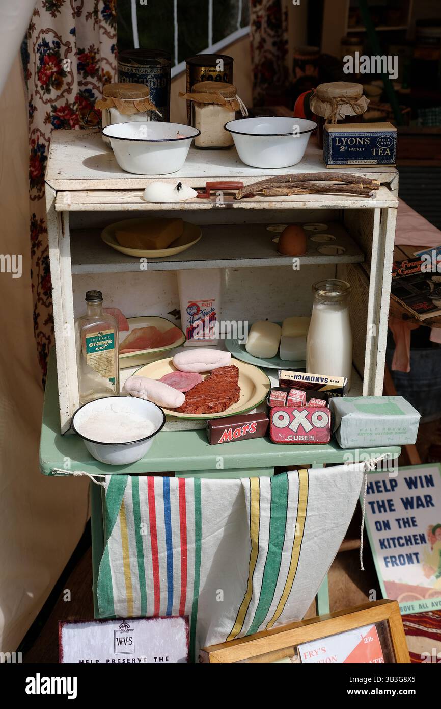 Display of food and drink in the second world war Stock Photo - Alamy