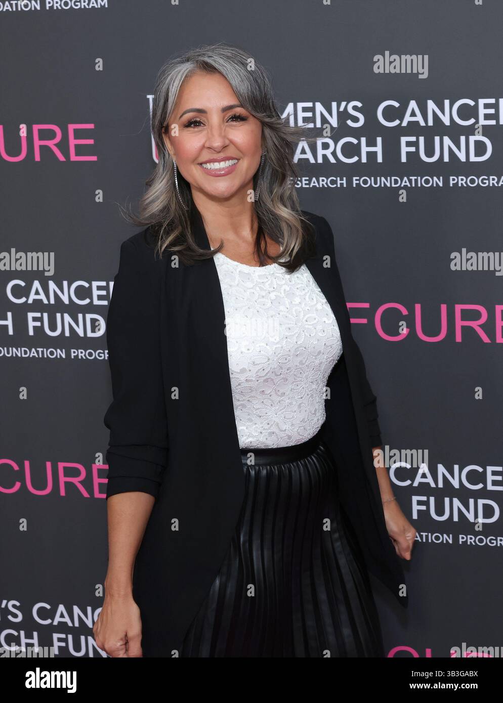 Nikki Boyer arrives for "An Unforgettable Evening" Benefitting the Women's Cancer Research Fund ...