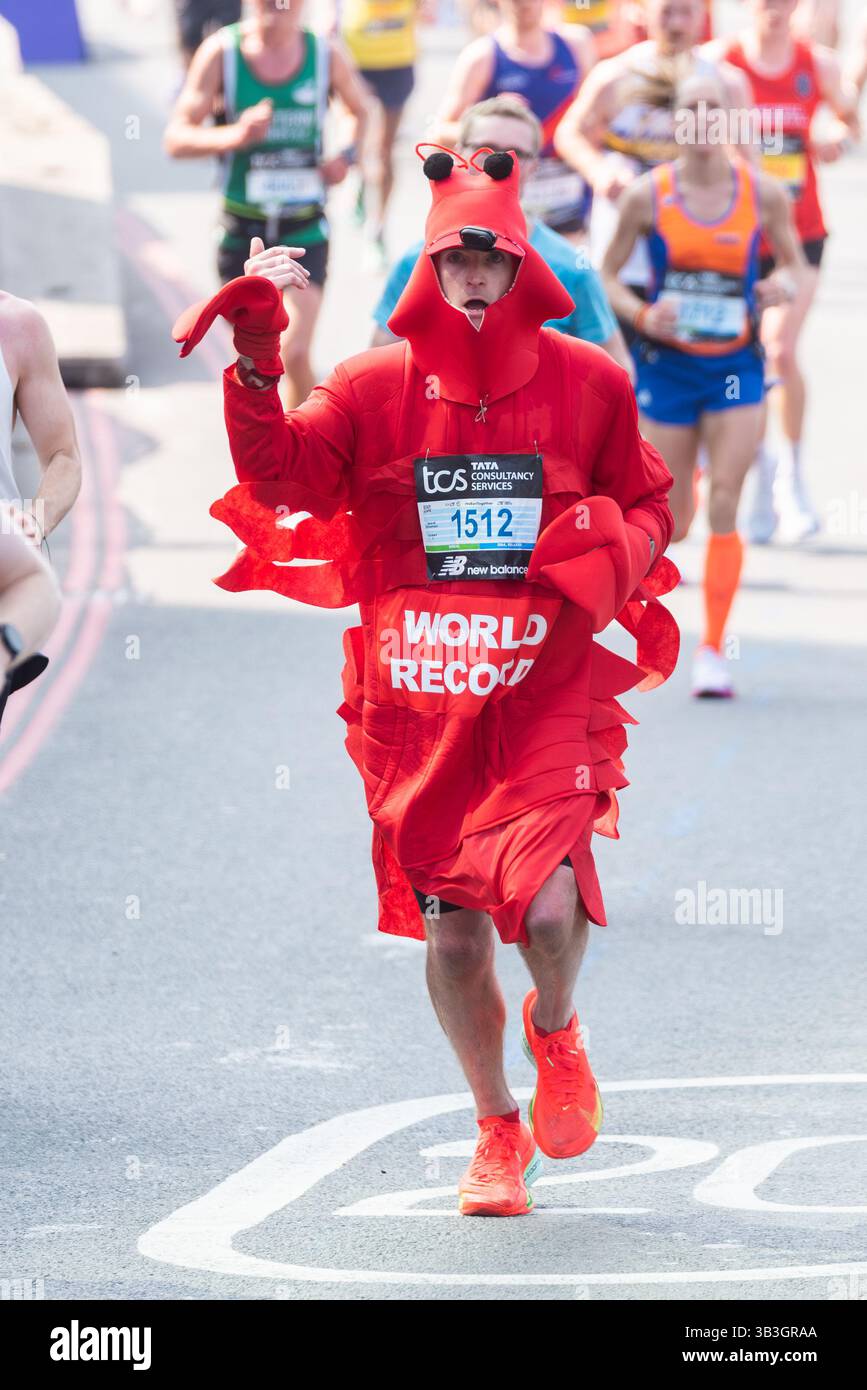 Andrew Lawrence, club runner athlete competing in the 2025 TCS London ...