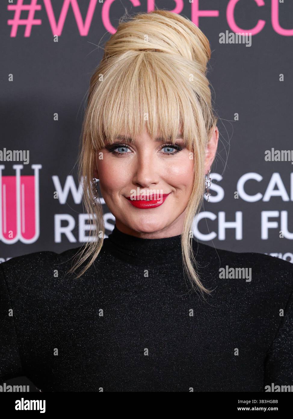 BEVERLY HILLS, LOS ANGELES, CALIFORNIA, USA - APRIL 28: Nicky Whelan ...