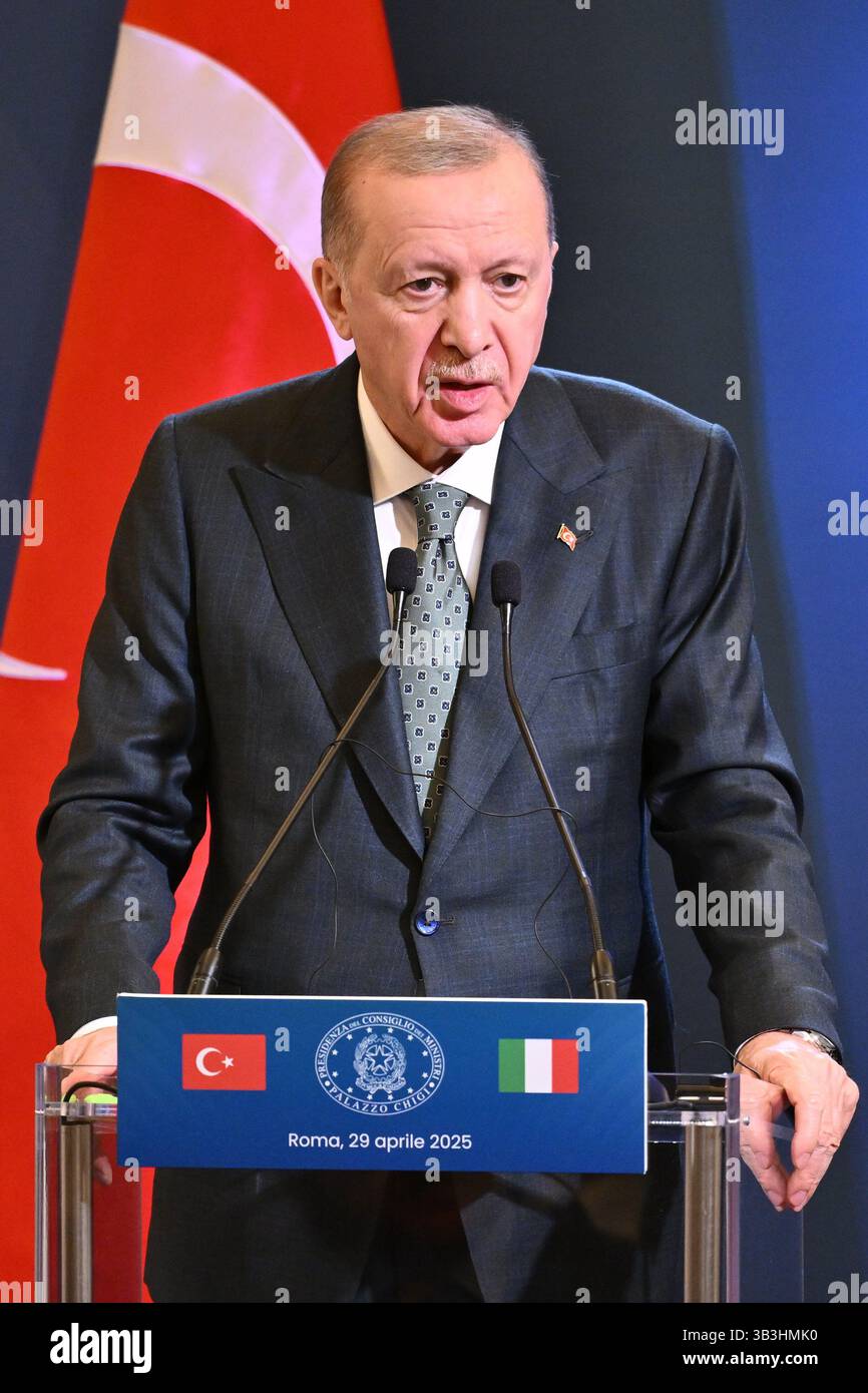 Press statements of Prime Minister Giorgia Meloni and President of ...