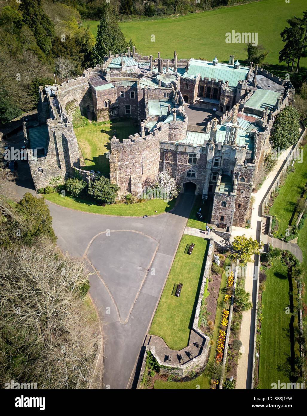 Aerial view of Berkeley Castle in Gloucestershire, England, showcasing ...