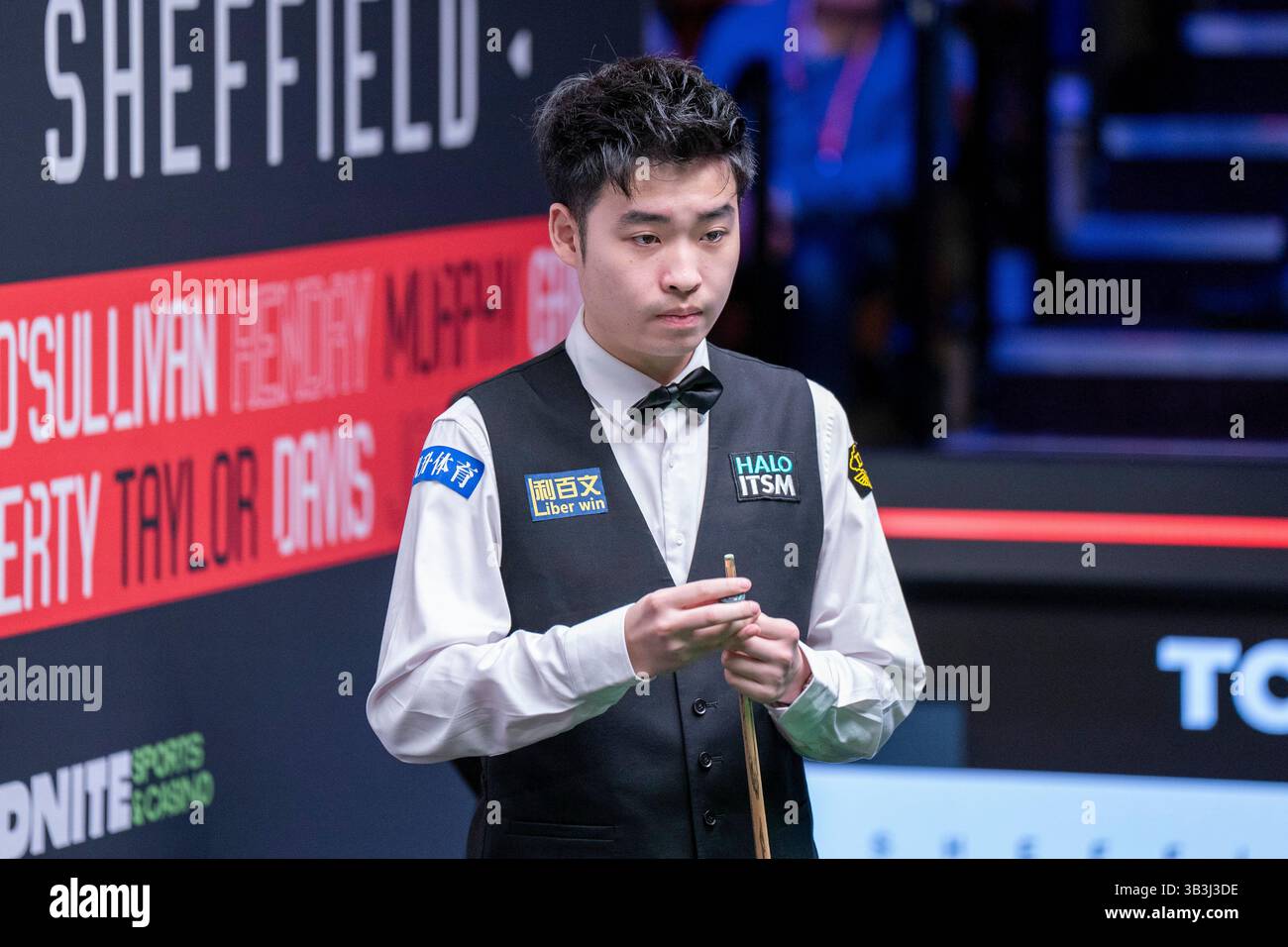 Si Jiahui during the 2025 Halo World Snooker Championship at The Crucible Theatre, Sheffield ...