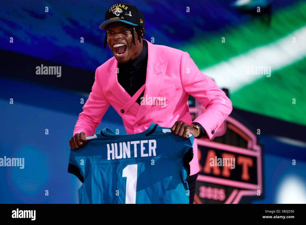 Colorado wide receiver Travis Hunter poses after being chose by the ...
