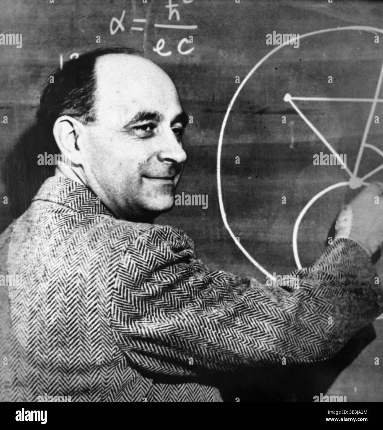 Italian physicist Enrico Fermi, USA 1950s Stock Photo - Alamy