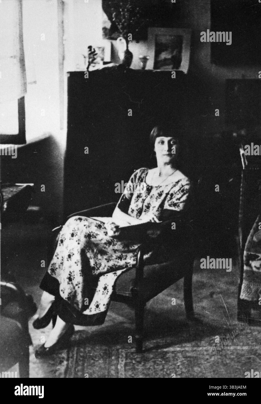 Russian poet Anna Akhmatova, 1930s Stock Photo - Alamy