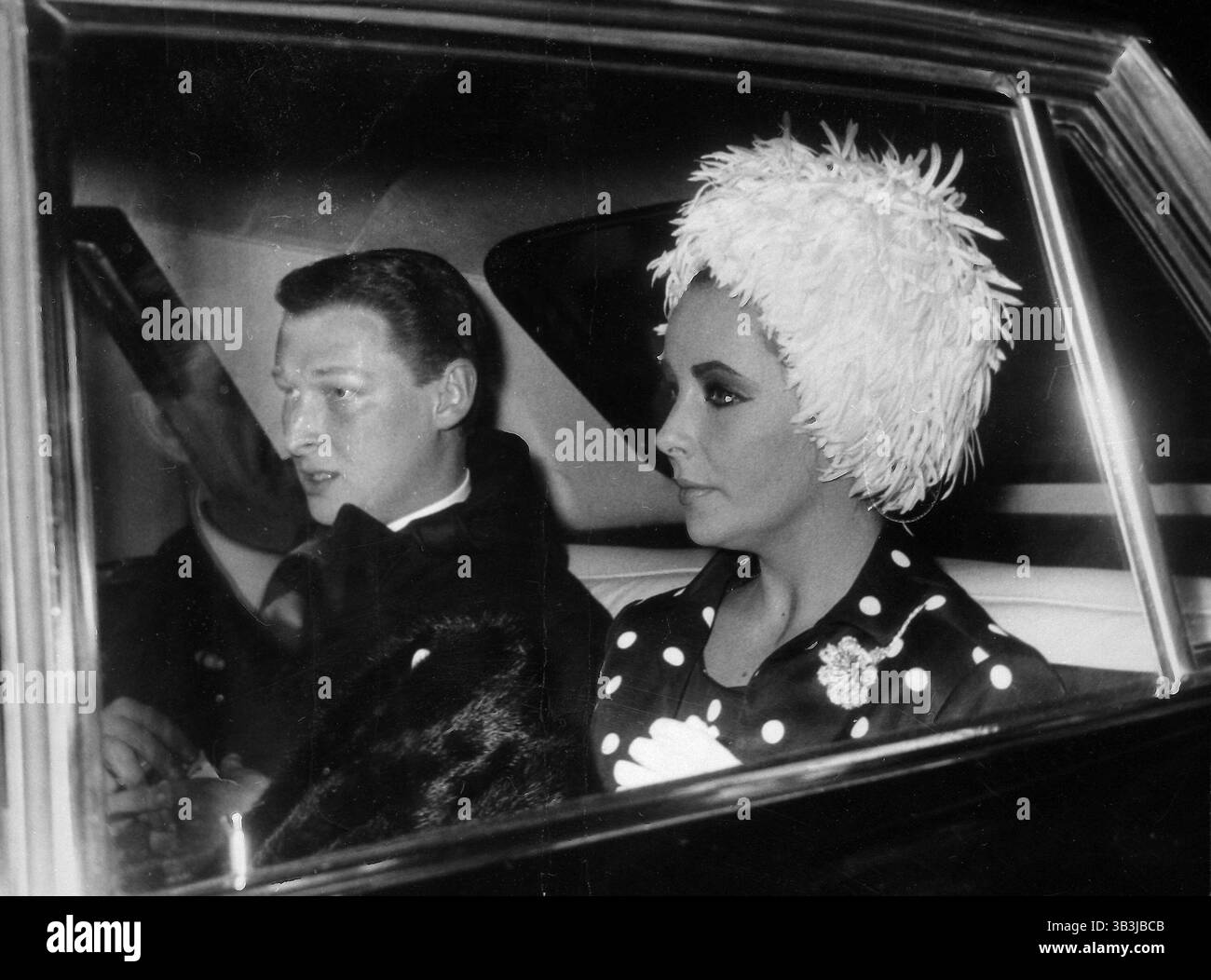 English actress Liz Taylor, 1960s Stock Photo - Alamy