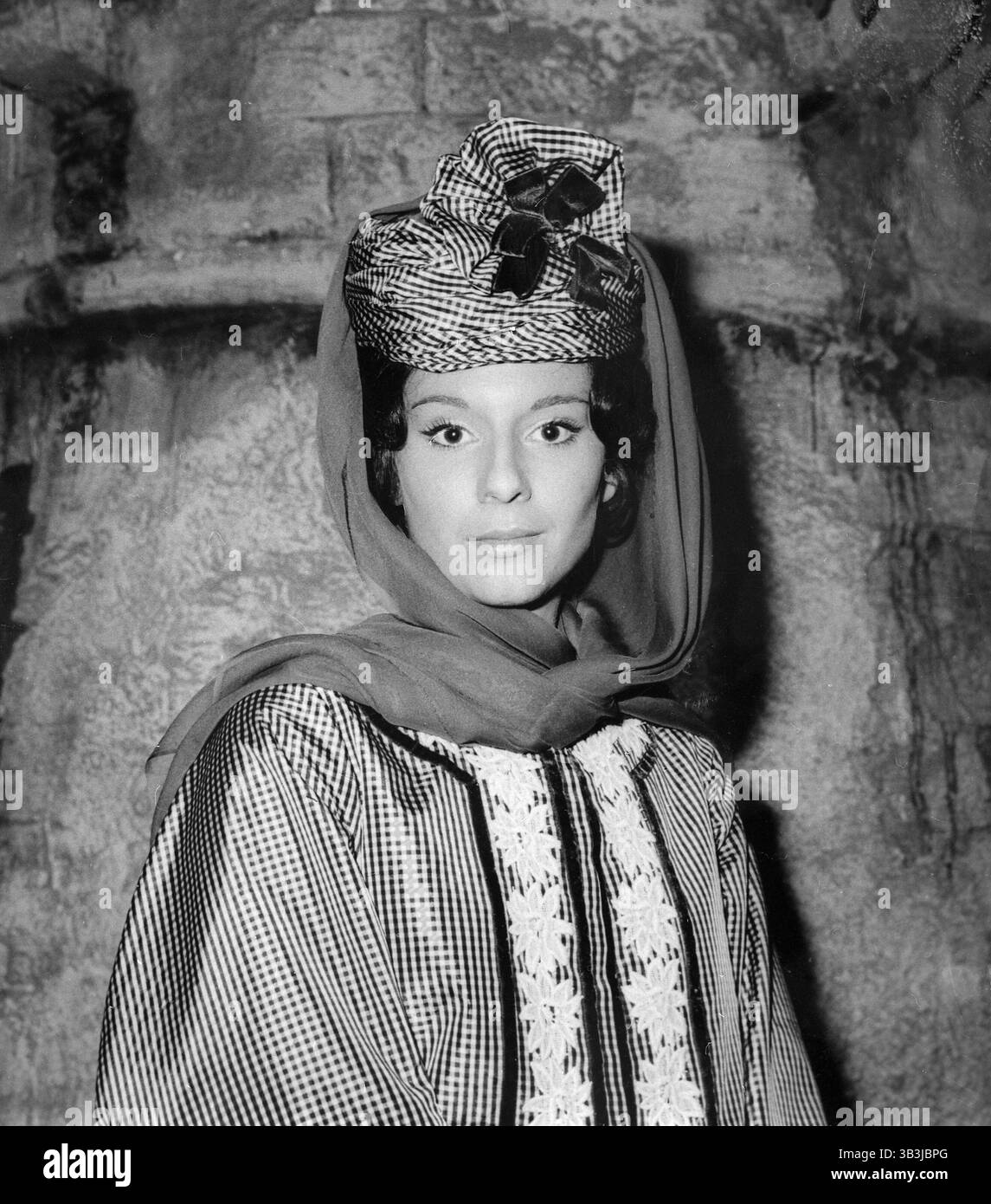 Fashion style italy Black and White Stock Photos & Images - Alamy