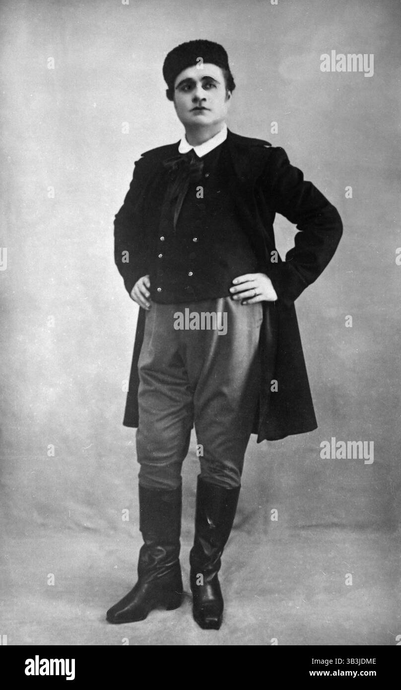 Italian opera singer Beniamino Gigli, 1930s Stock Photo - Alamy