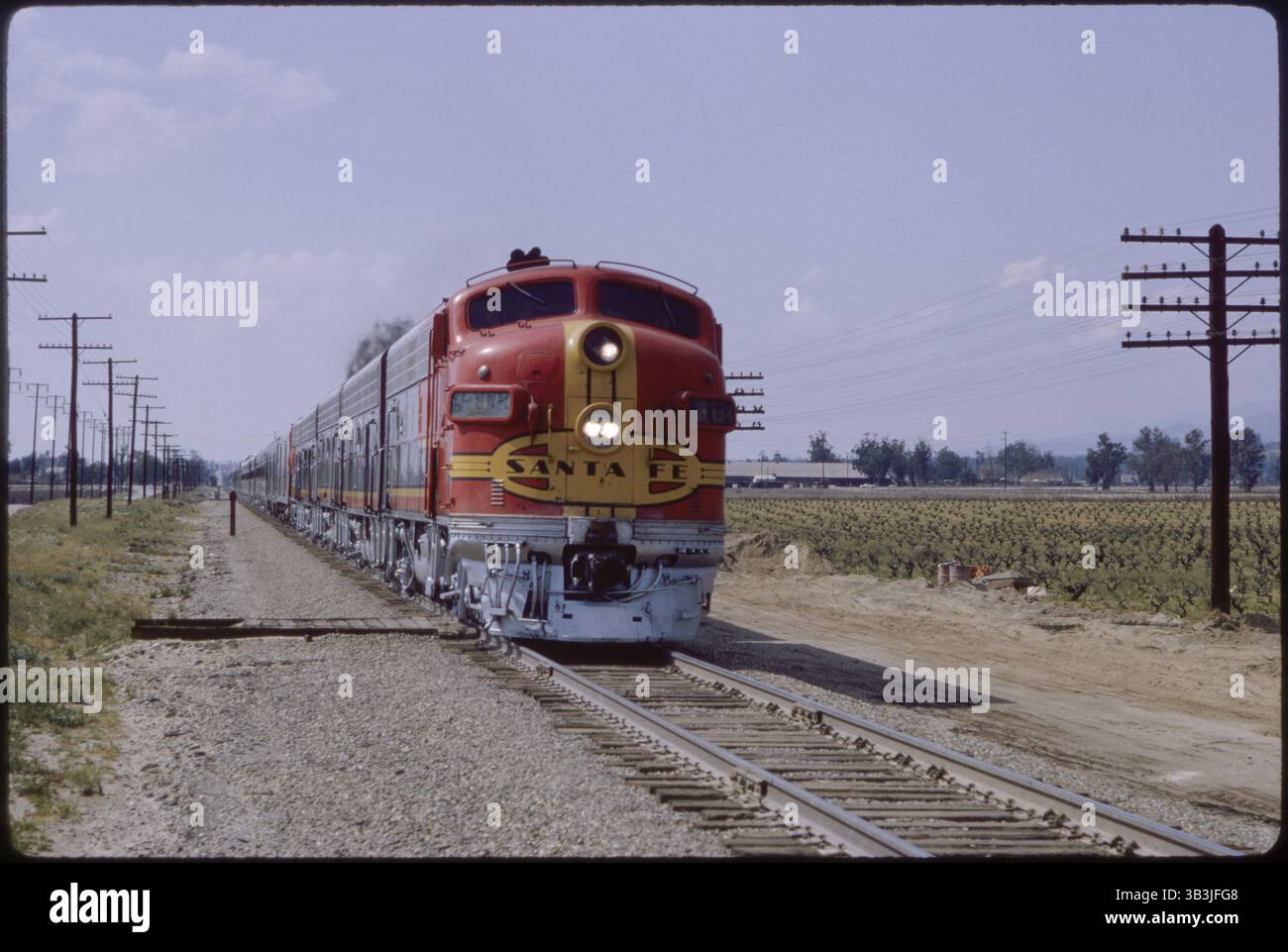 October 12, 2017 - Santa Fe Diesel Locomotive Train, near Cucamonga ...