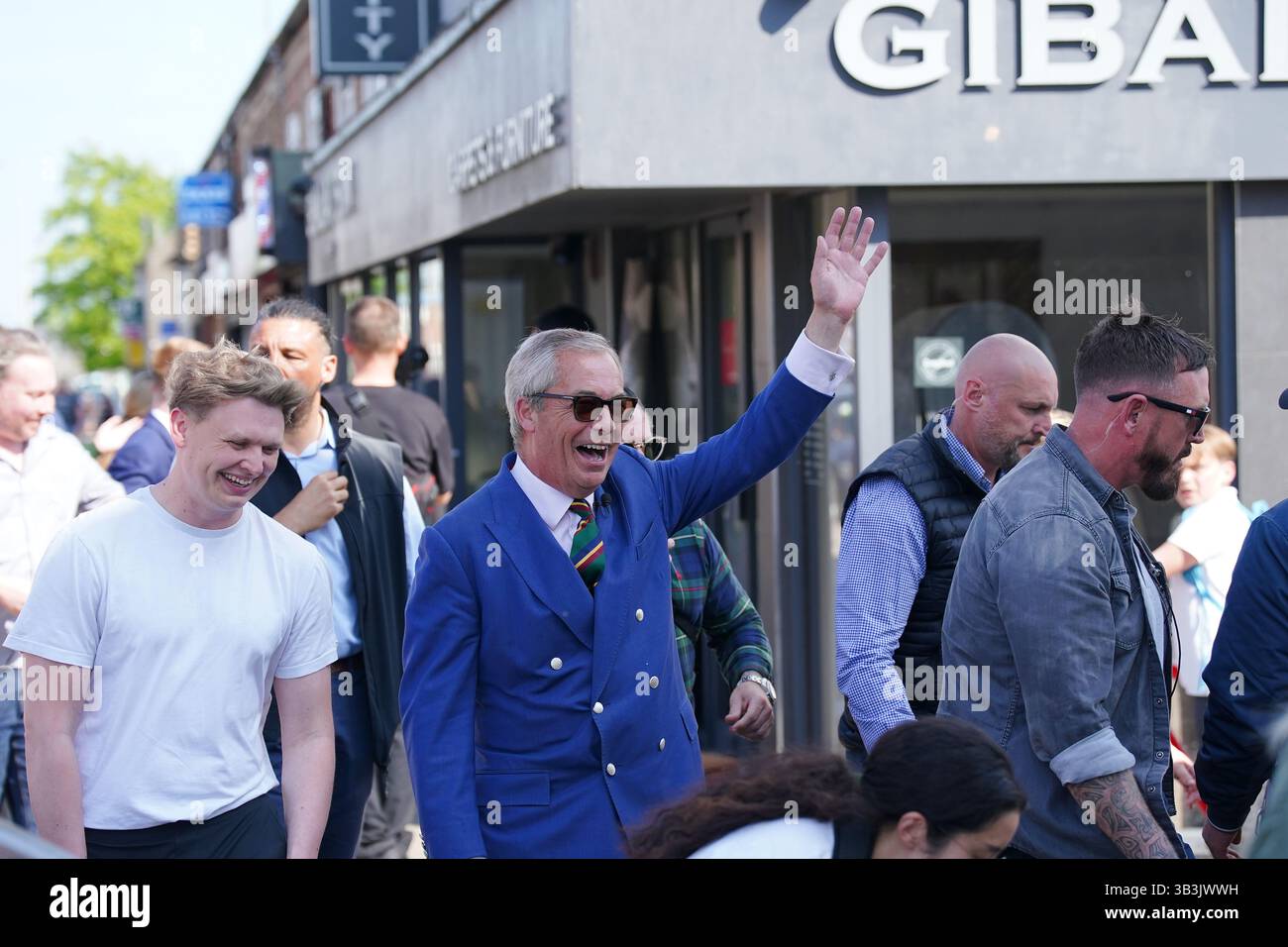 Reform UK party leader Nigel Farage campaigns in Scunthorpe ...