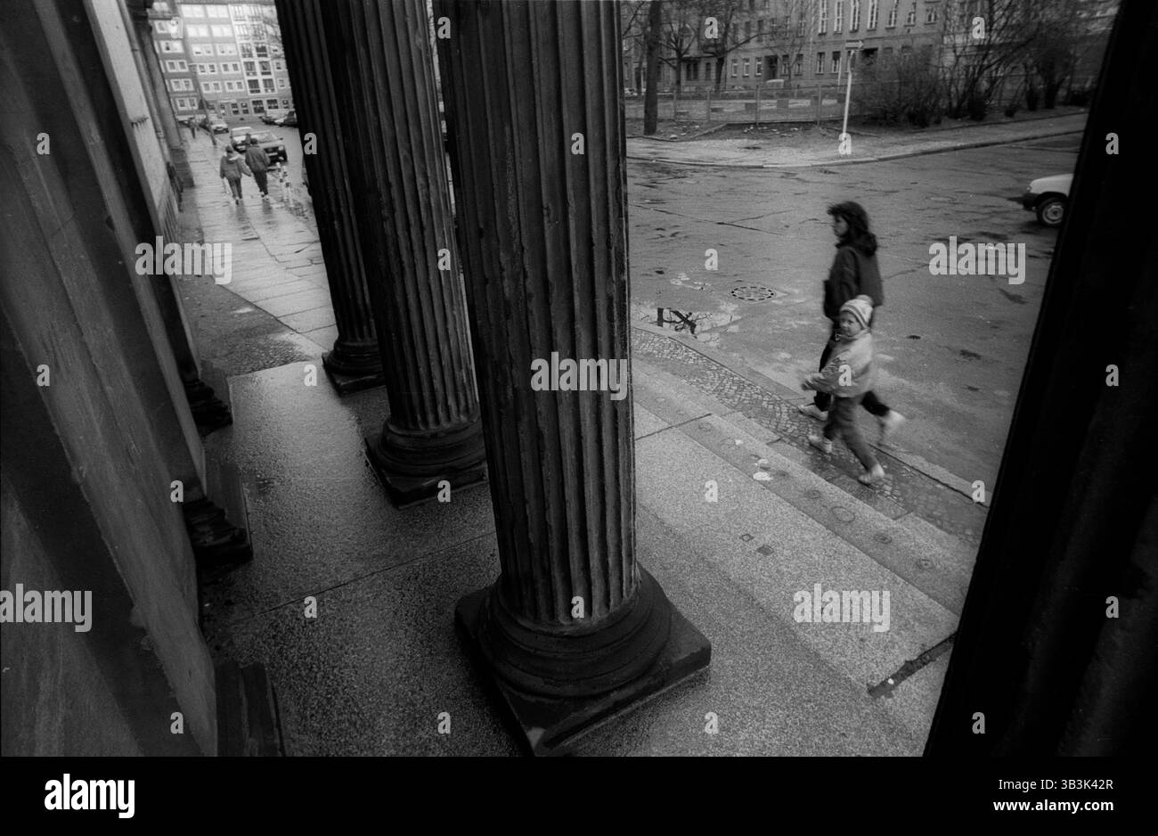 Koppenplatz Deutschland, Berlin, 27.03.1992, Koppen Denkmal am ...