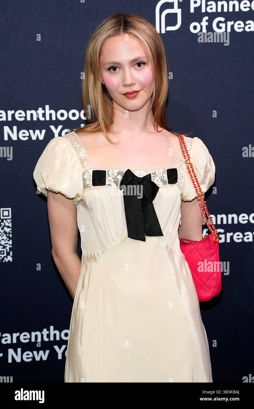 Iris Apatow attends the Planned Parenthood of Greater New York Spring ...