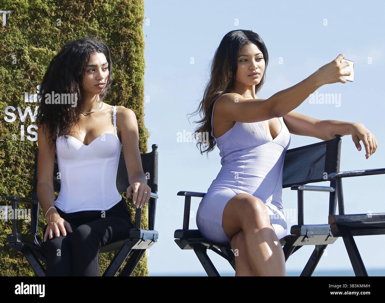 December 7, 2017 - Miami Beach, FL, USA - Sports Illustrated Swimsuit ...