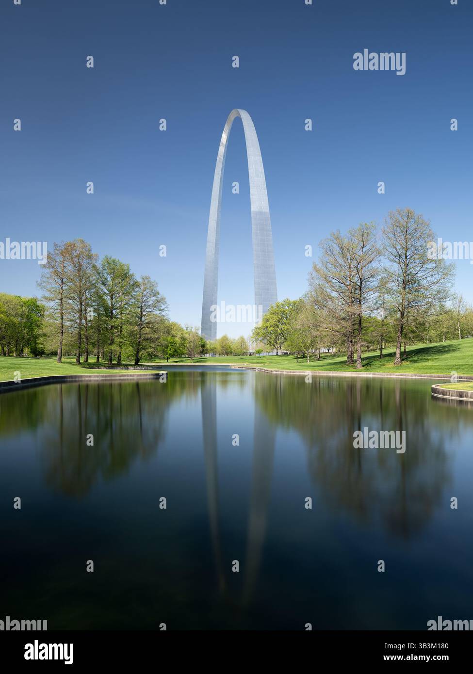 Gateway Arch, Location: St. Louis MO, Architect: Eero Saarinen ...