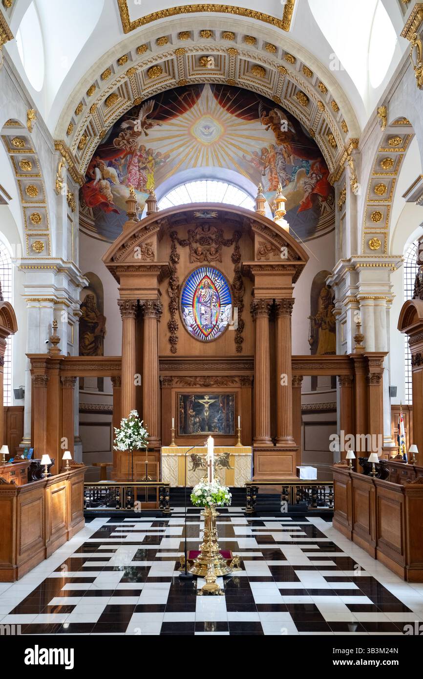 St brides church fleet street hi-res stock photography and images - Alamy