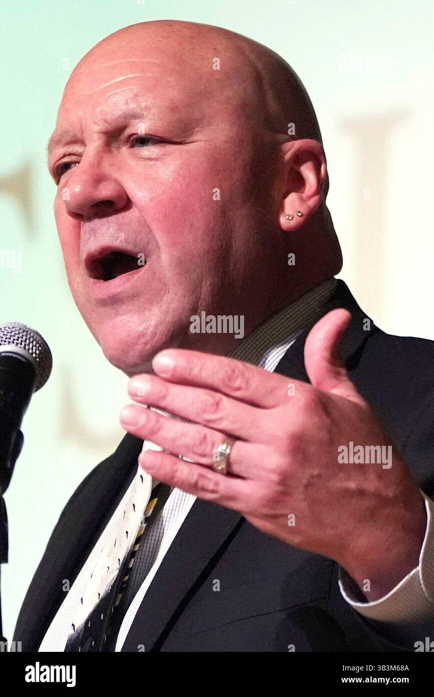 Pittsburgh mayoral candidate Tony Moreno speaks at a candidate's forum ...