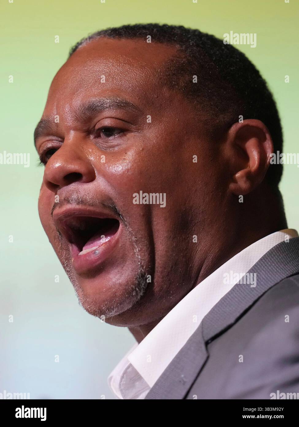 Pittsburgh mayoral candidate Mayor Ed Gainey speaks at a candidate's ...