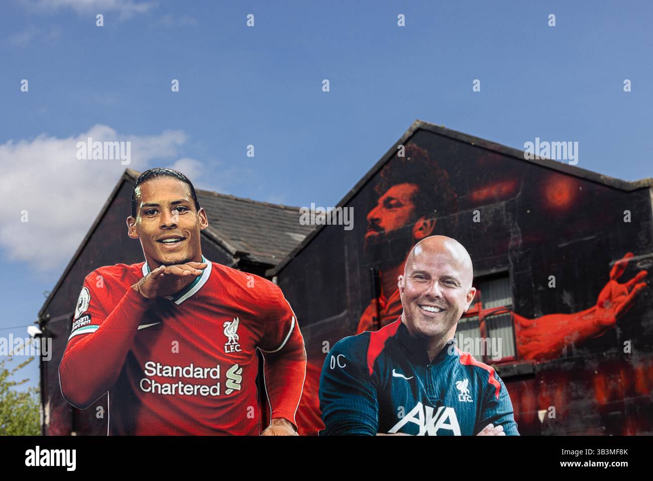 Van dijk liverpool premier league title hi-res stock photography and ...