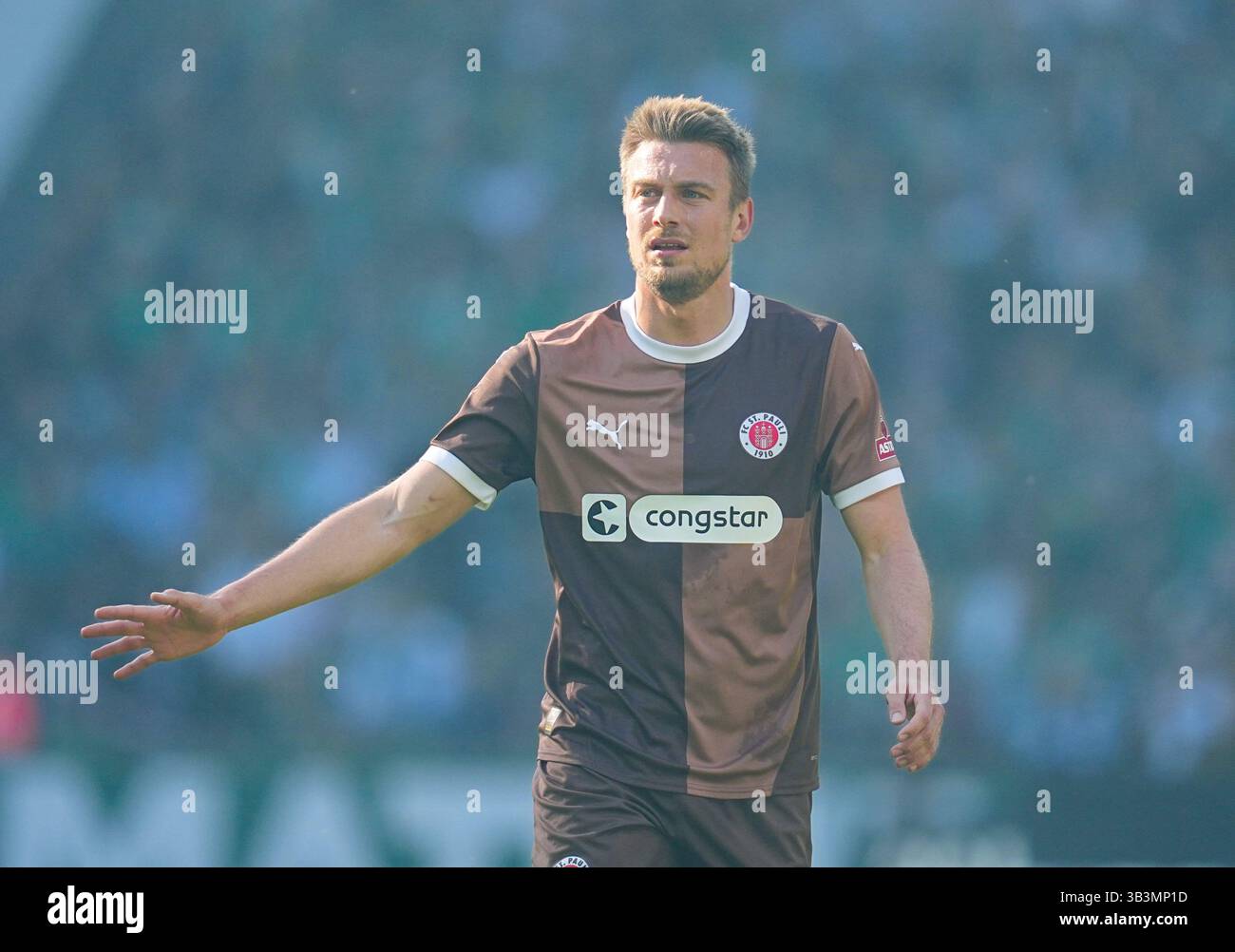 Weserstadion, Bremen, Germany. 27th Apr, 2025. Hauke Wahl of FC St ...
