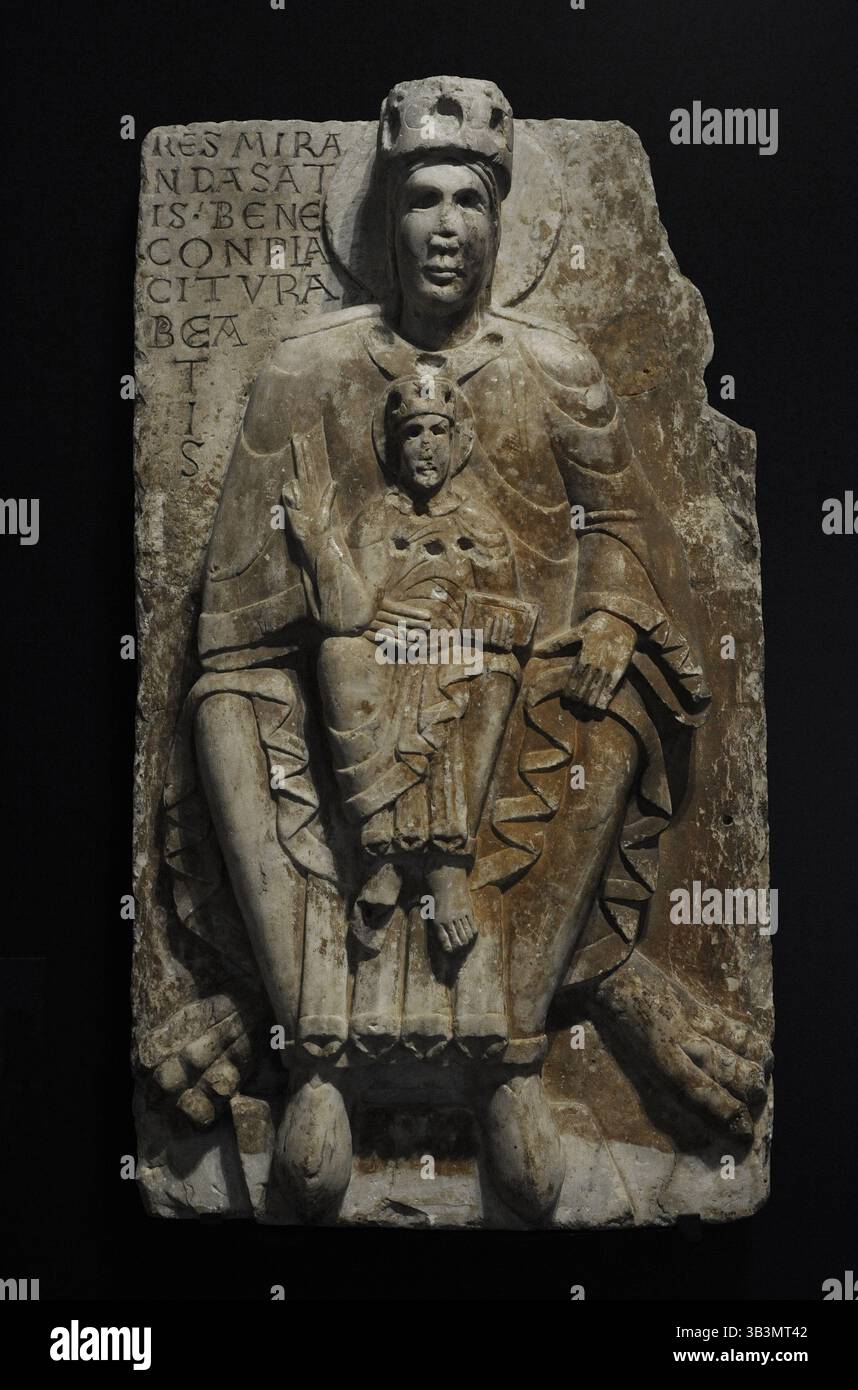 Throne of solomon hi-res stock photography and images - Alamy