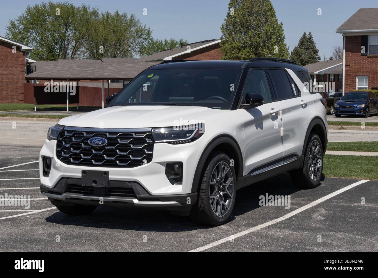 Kokomo - April 27, 2025: Ford Explorer Platinum 4WD SUV display at a ...