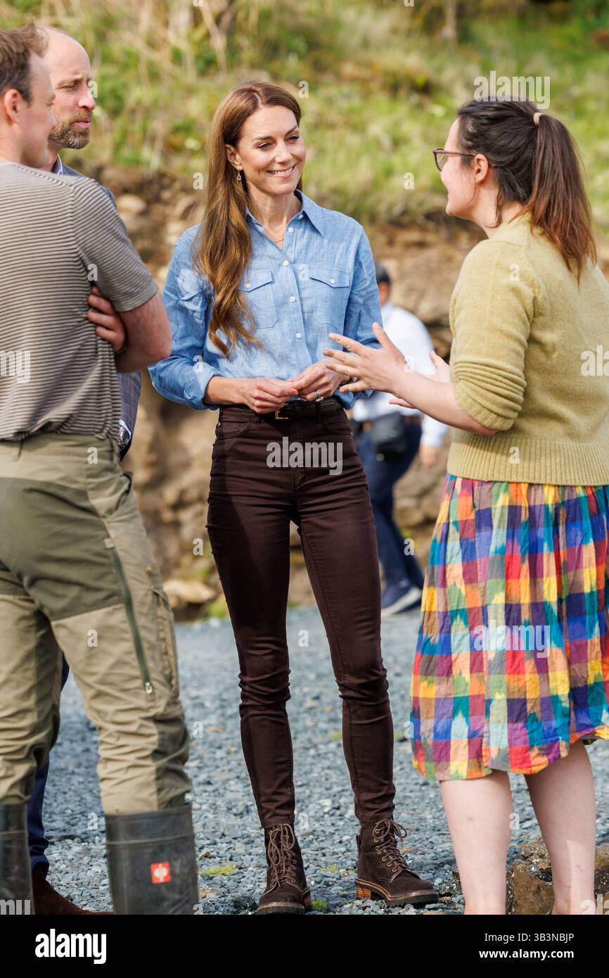 The Prince and Princess of Wales, known as the Duke and Duchess of ...