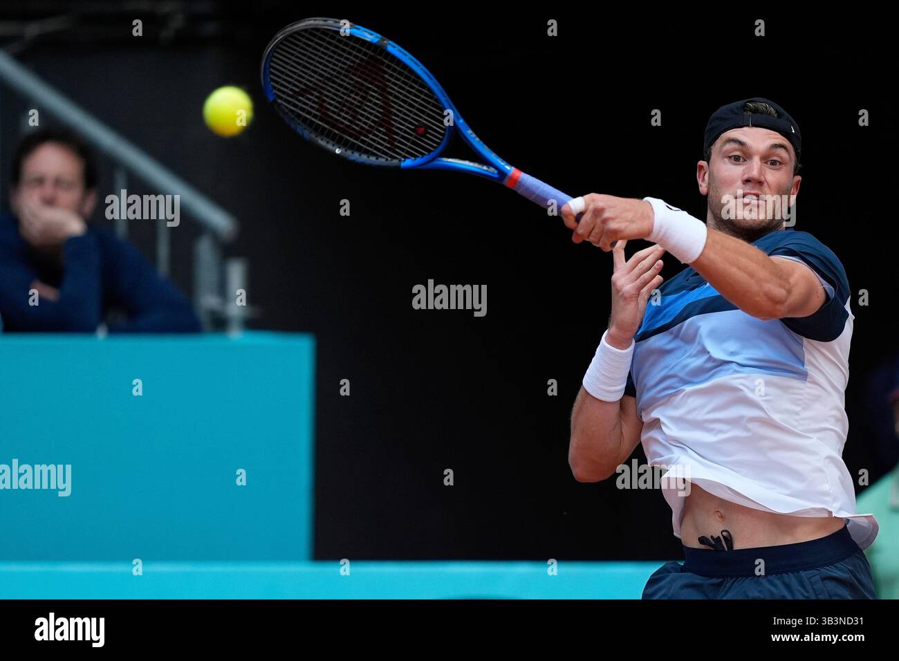 Jack Draper of Great Britain plays against Matteo Berrittini of Italy ...