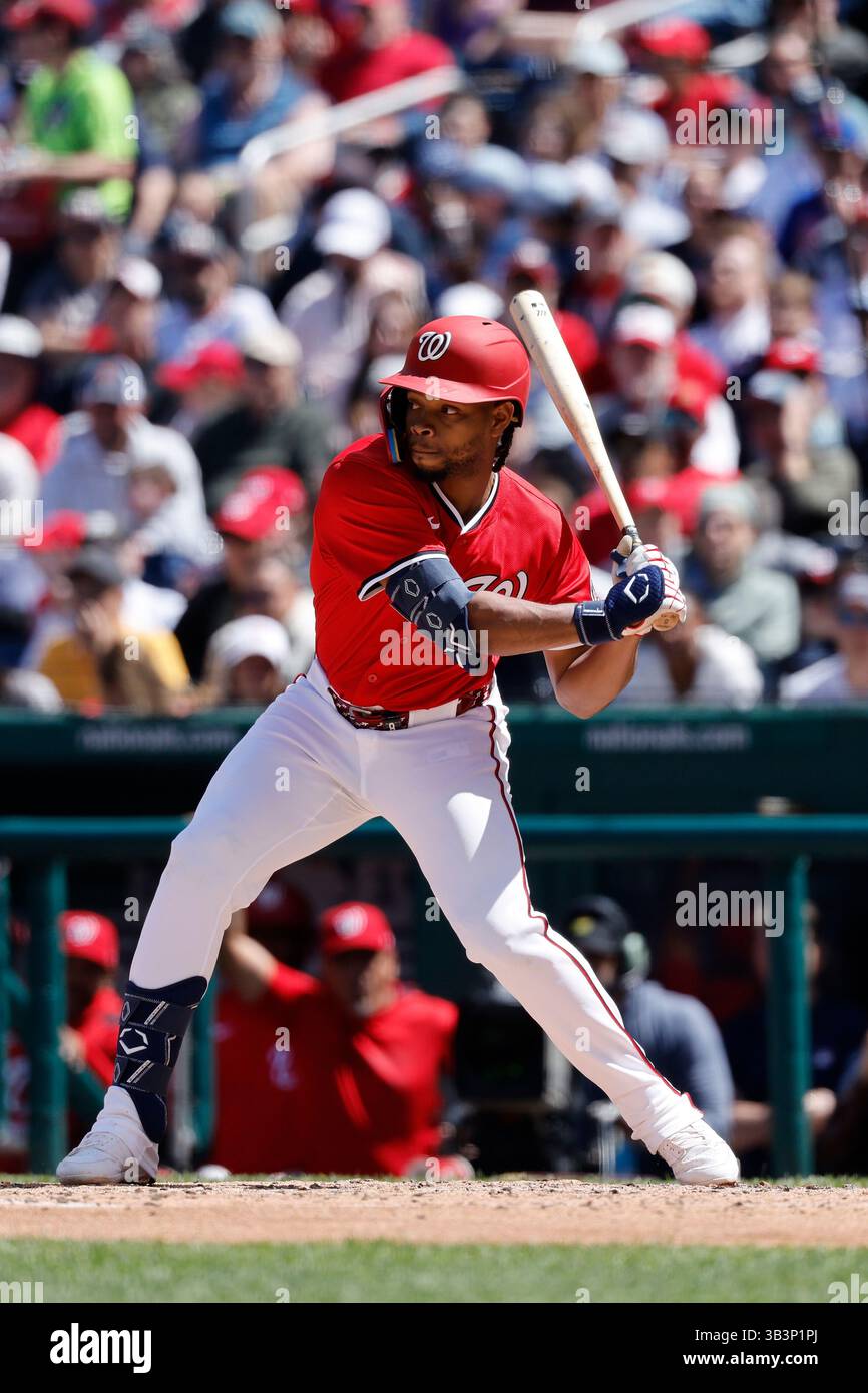 WASHINGTON, DC - APRIL 27: Washington Nationals third baseman José Tena ...