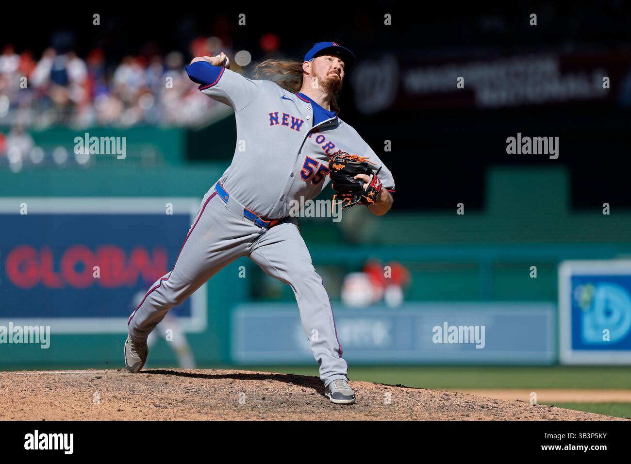 WASHINGTON, DC - APRIL 27: New York Mets pitcher Ryne Stanek (55 ...