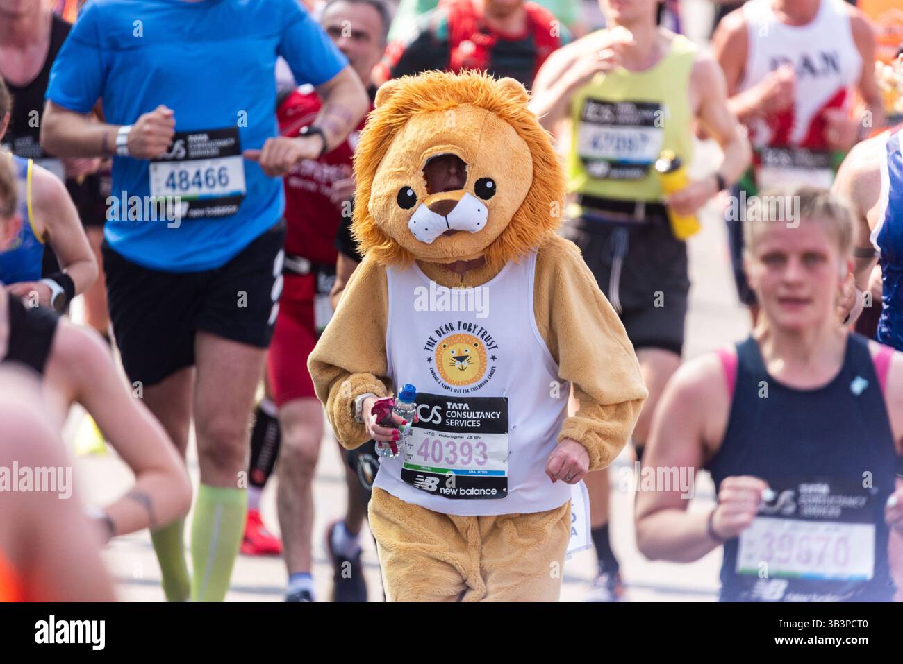 Zoe Cowell-Jones athlete competing in the 2025 TCS London Marathon ...