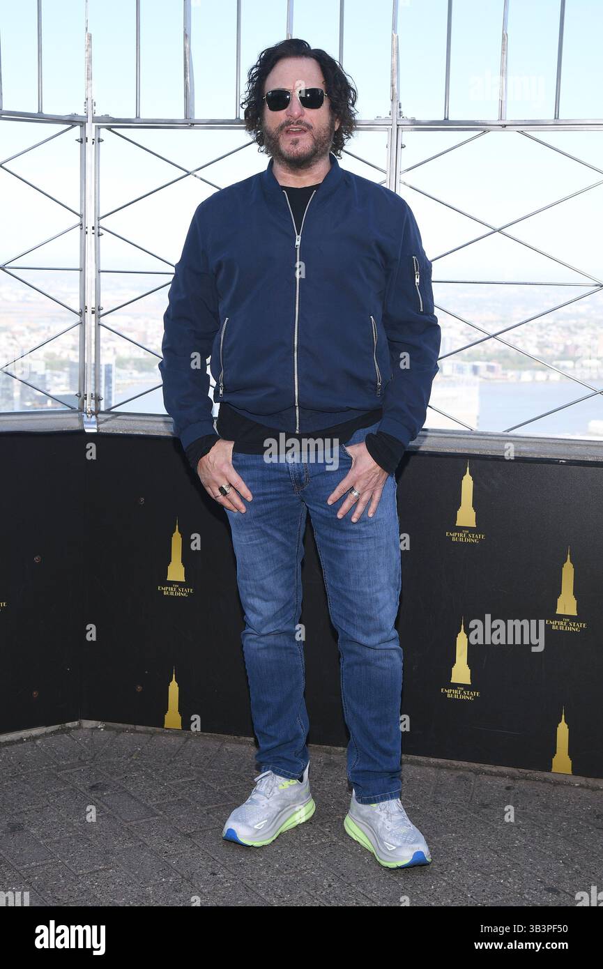 New York, USA. 29th Apr, 2025. Kim Coates attends AMC's 'The Walking ...