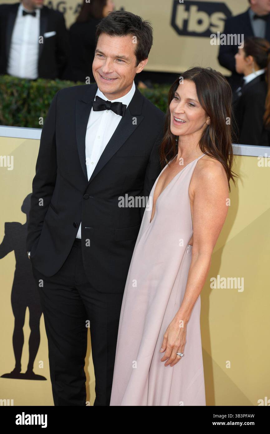 January 21, 2018 - Los Angeles, California, U.S. - JASON BATEMAN AND wife AMANDA ANKA during red ...