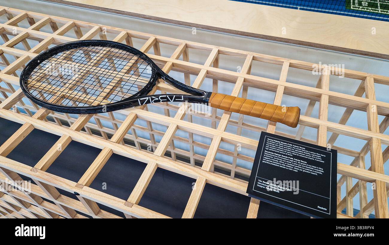 Frame made tennis equipment hi-res stock photography and images - Alamy