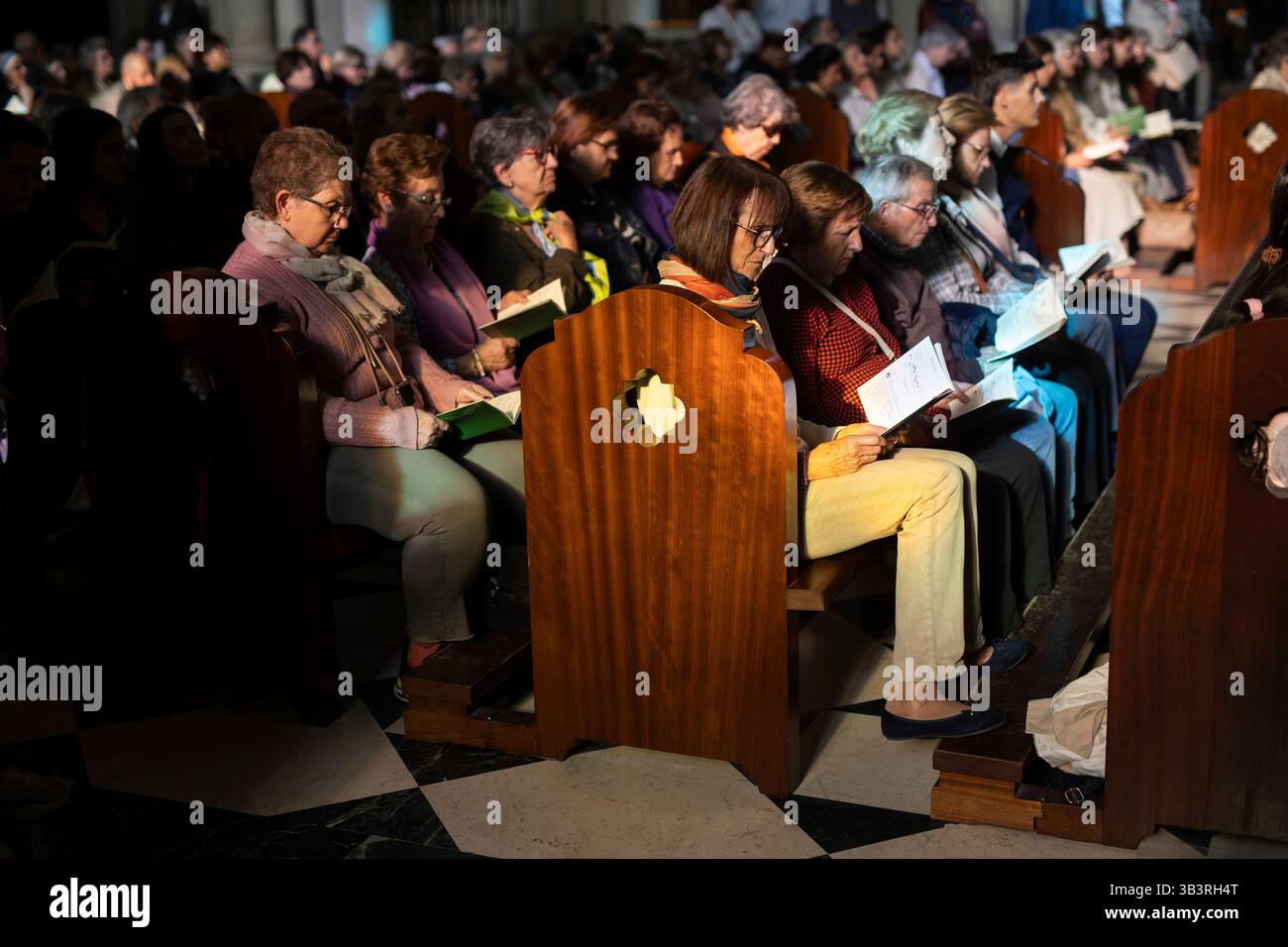 Several people during the funeral mass for the eternal repose of Pope ...