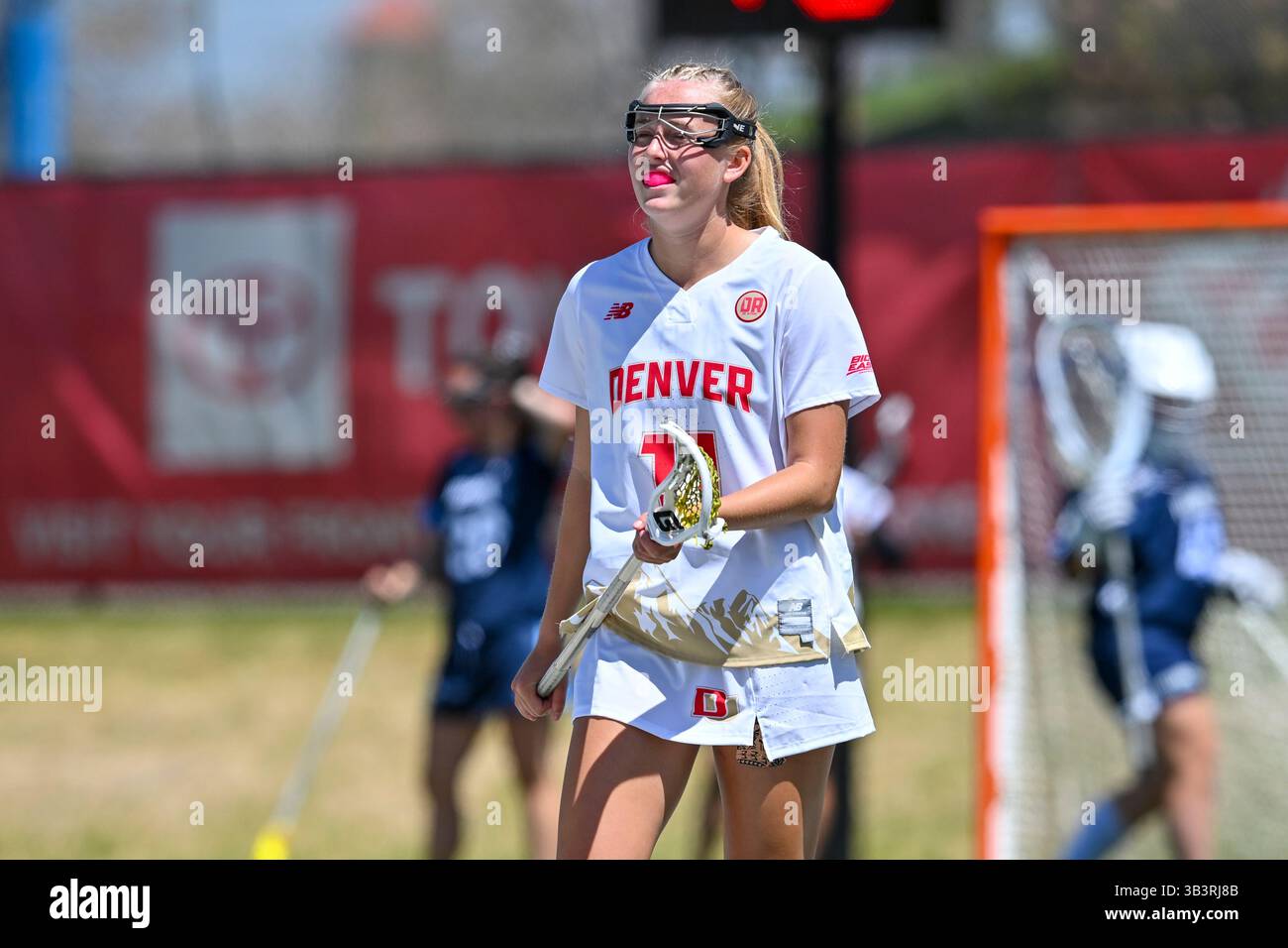 Denver, CO, USA. 26th Apr, 2025. Denver attacker, Ryan Dineen (11) in ...