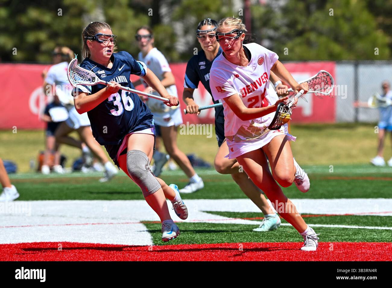 Denver, CO, USA. 26th Apr, 2025. Denver defensive player, Sarah Pokorny ...