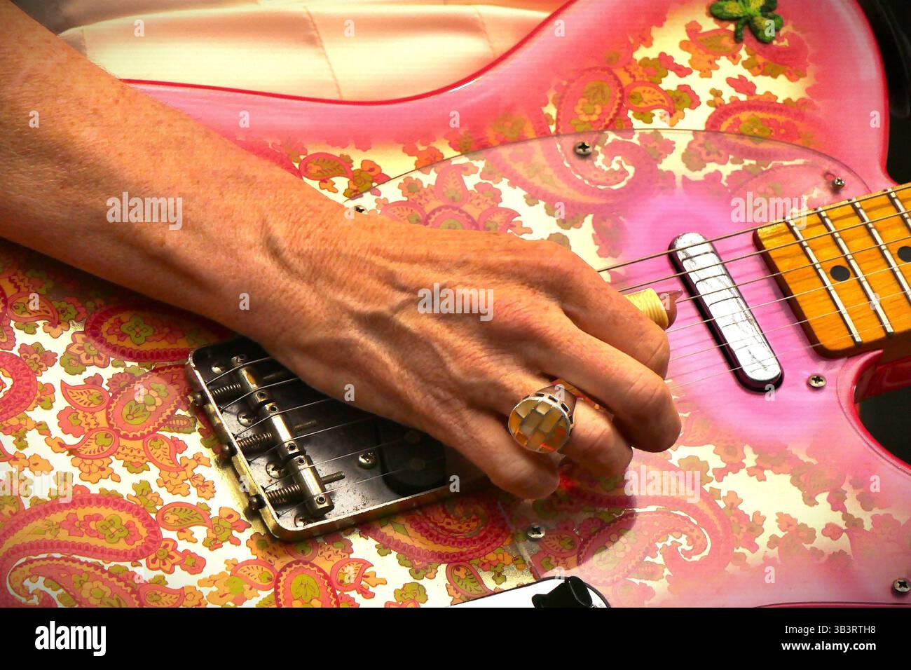 April 26, 2025 - Austin, Texas, USA - Canada born blues singer SUE ...