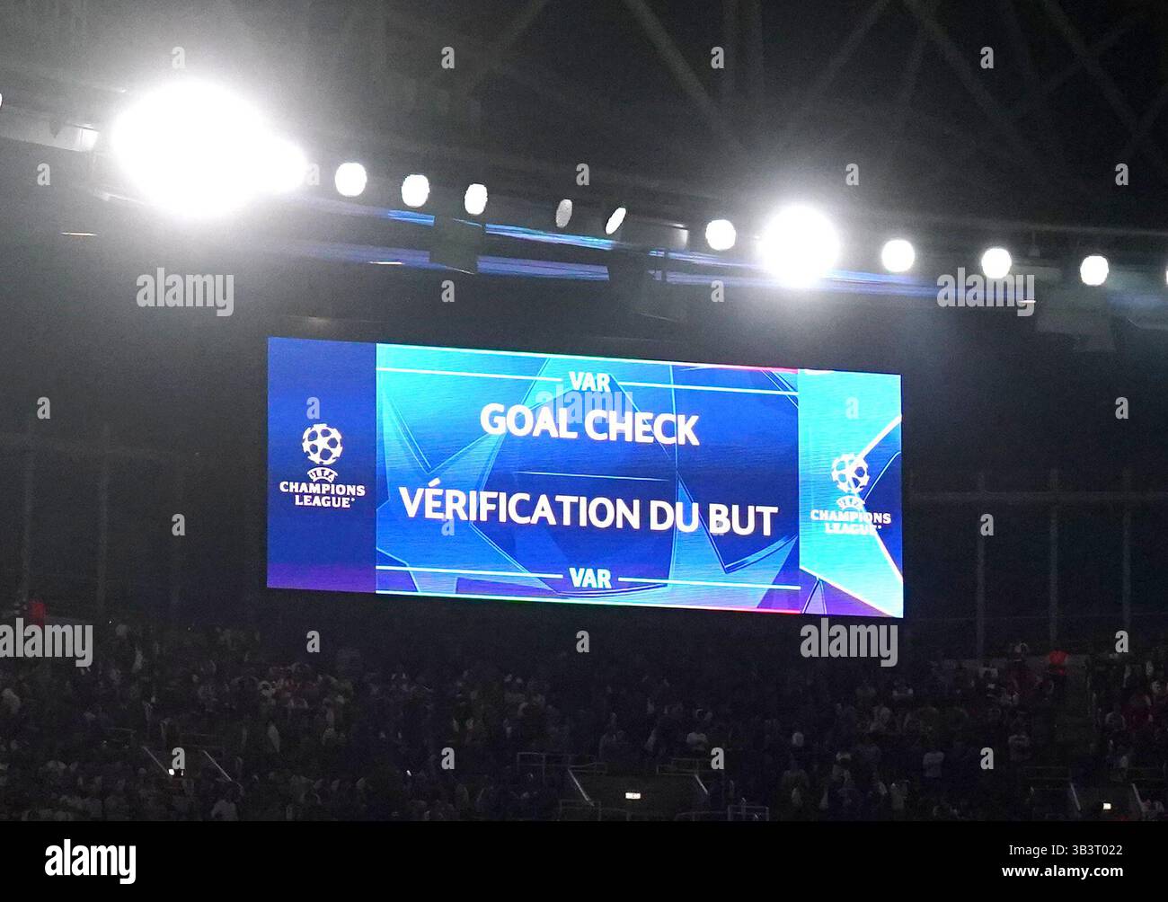 A VAR check invalidates Arsenal's goal, making the score Arsenal 0 - 1 ...