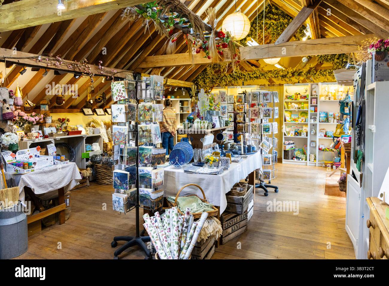 Castle interior england hi-res stock photography and images - Alamy