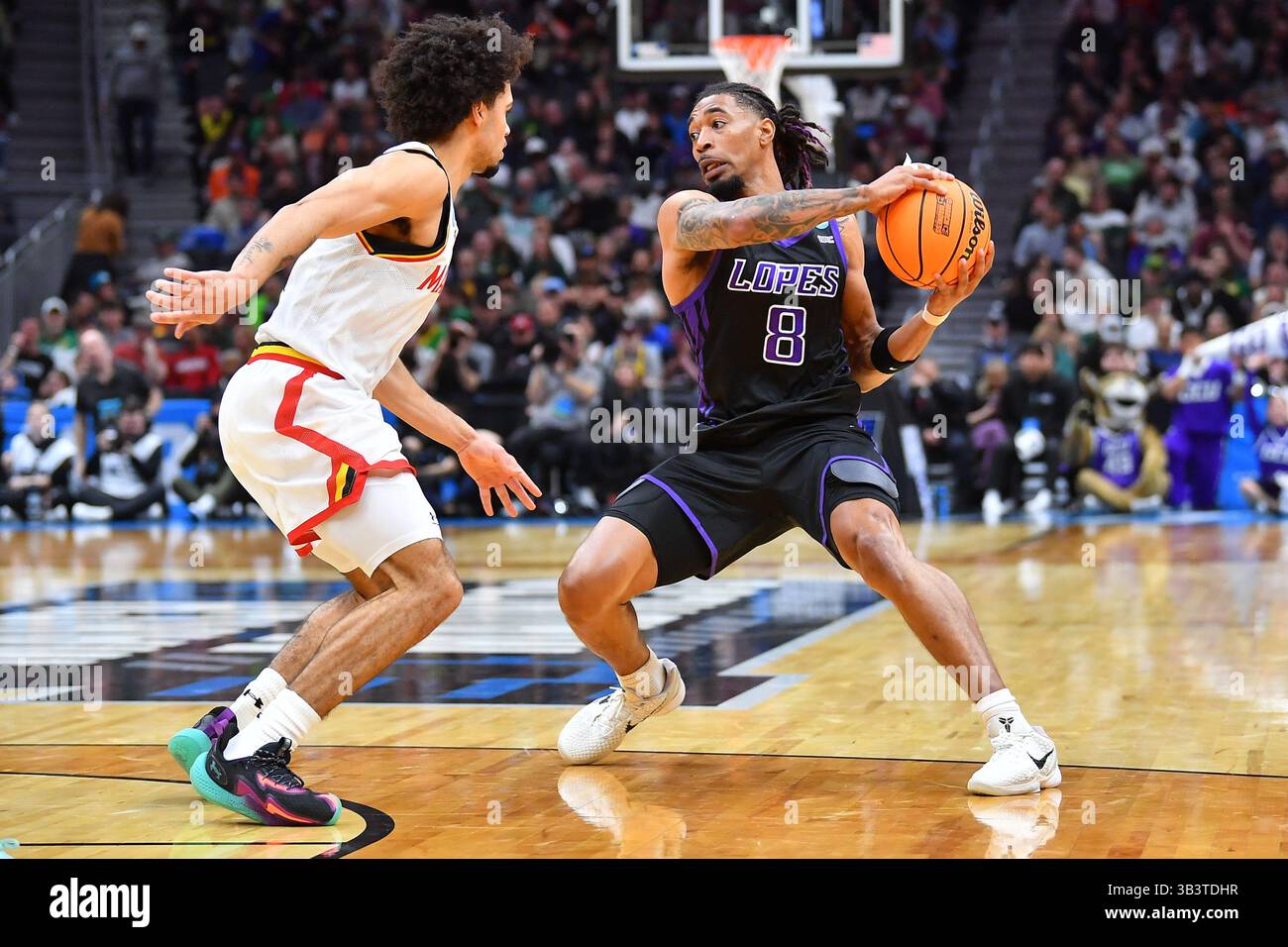 Seattle, WA, USA. 21st Mar, 2025. Grand Canyon Antelopes guard Ray ...