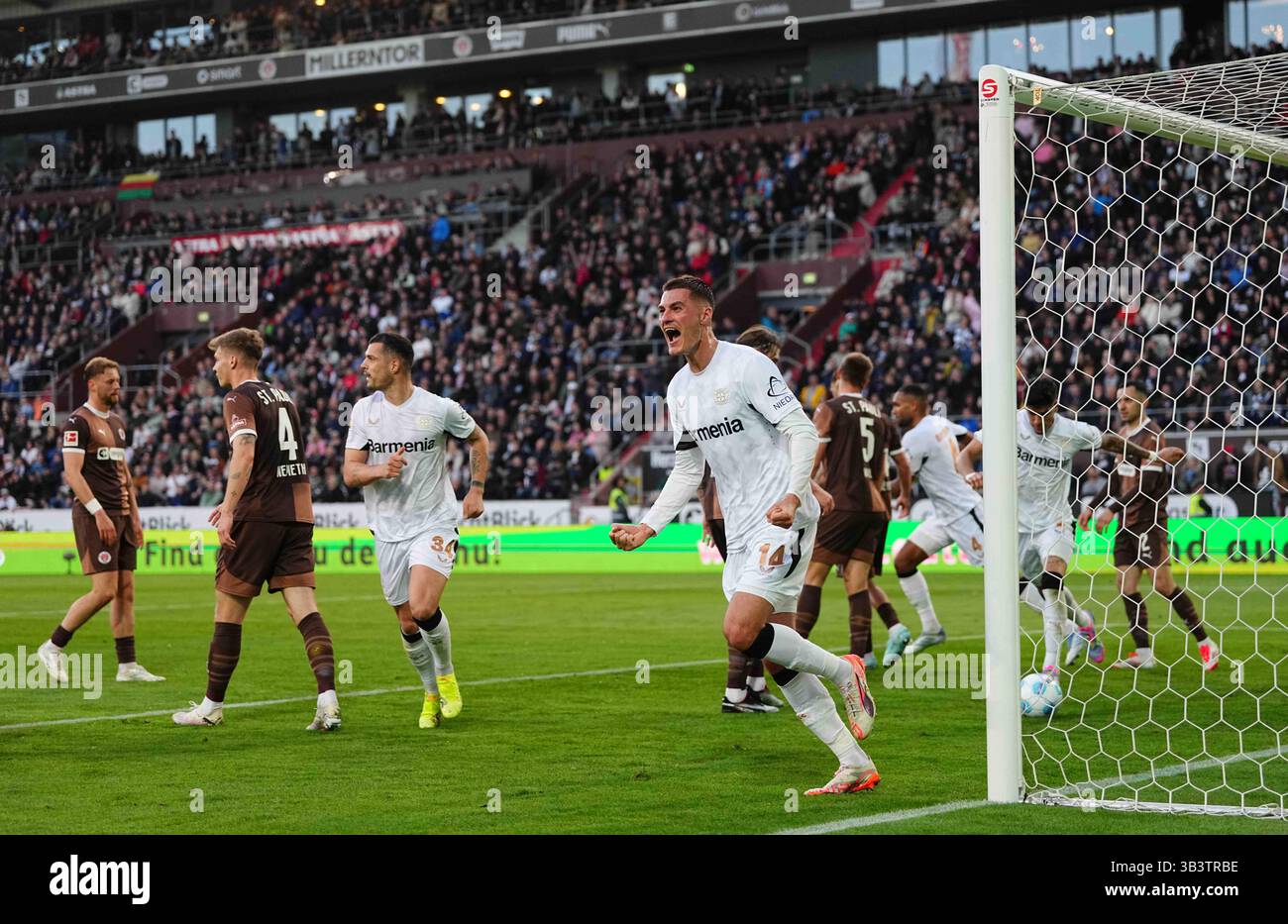 Schick leverkusen goal hi-res stock photography and images - Alamy