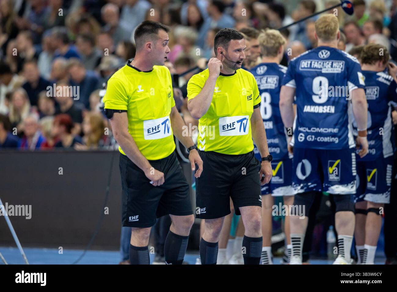 Flensburg, Germany. 29th Apr, 2025. Handball: EHF European League, SG ...