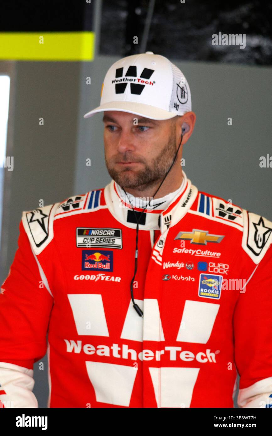 DAYTONA BEACH, FL - FEBRUARY 12: Shane Van Gisbergen (#88 TrackHouse ...