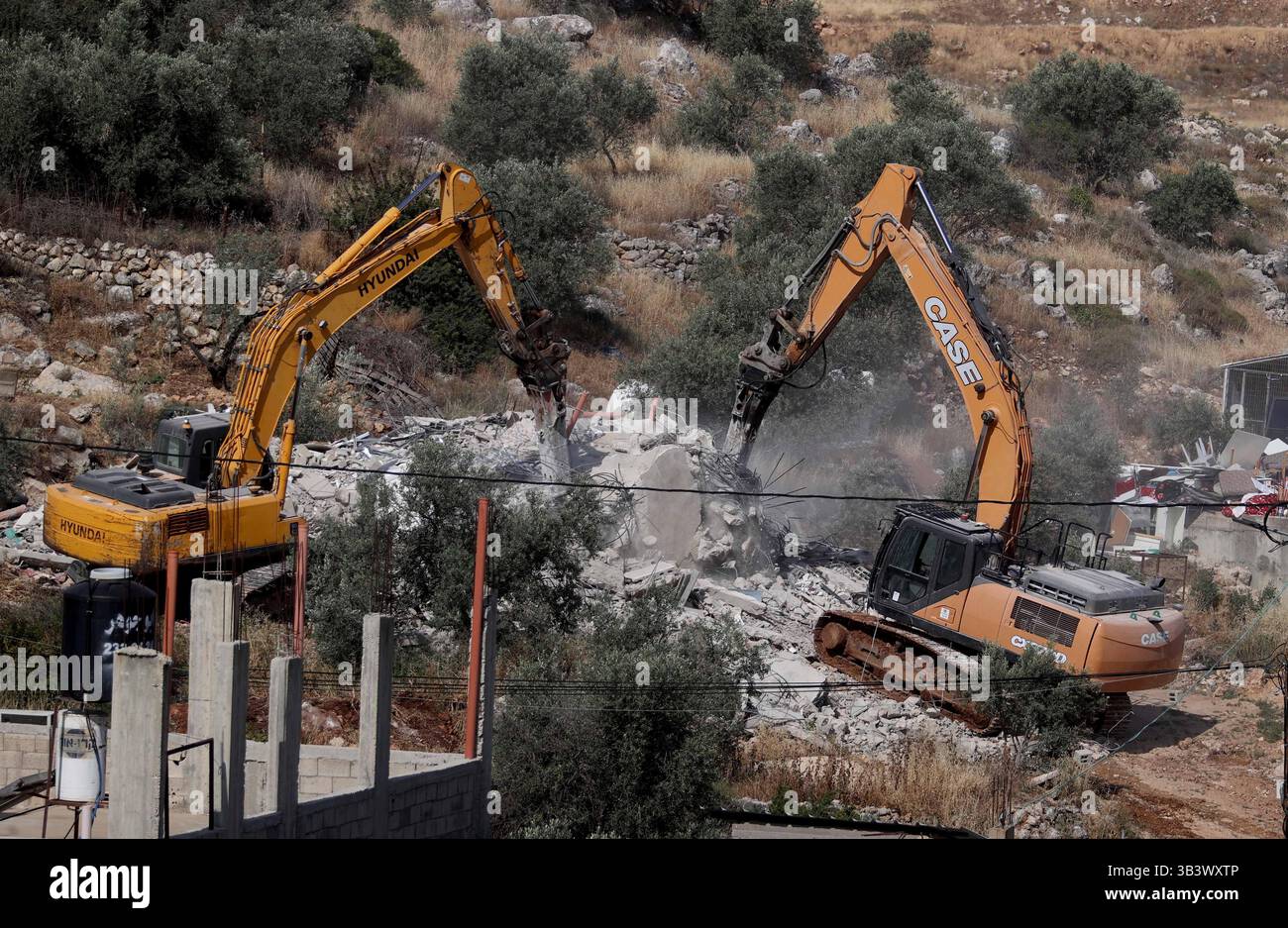 Ramallah, West Bank city of Ramallah. 29th Apr, 2025. Israeli ...